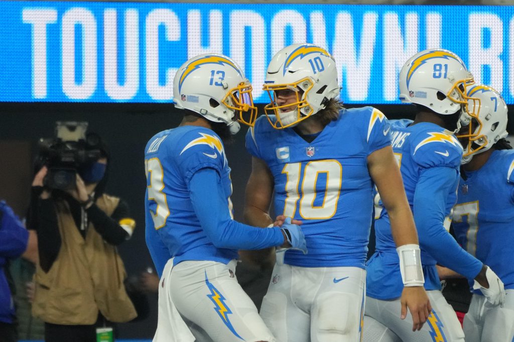 Chargers 2022 Schedule – Fantom Sports Industries