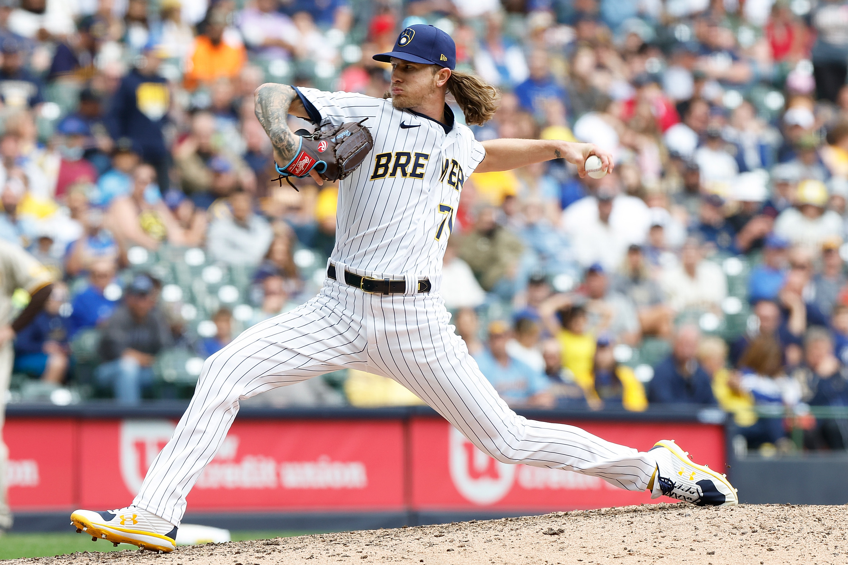 Breaking News: Josh Hader Traded to the San Diego Padres – Fantom ...